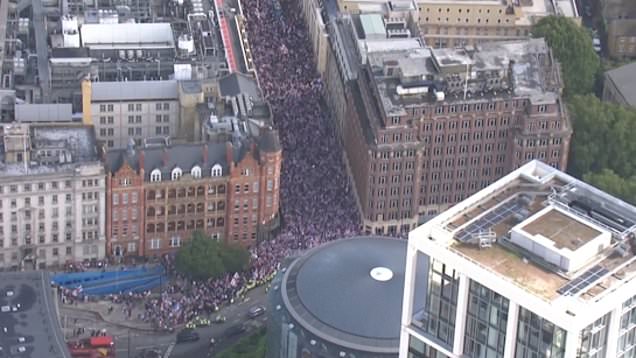 Aerials show thousands and thousands gathered for Tommy Robinson's UTK ...