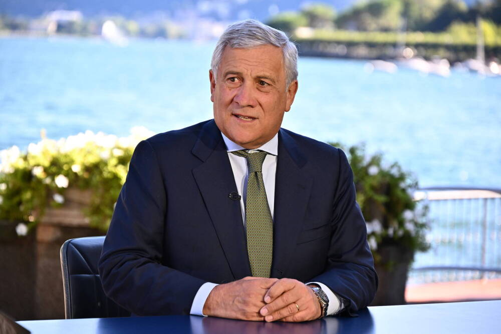 Szef MSZ Włoch Tajani: Putin drwi z Trumpa