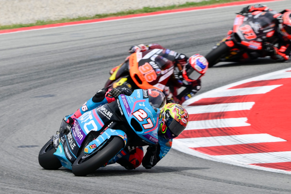 Moto2: Holgado crava pole em Misano; Moreira é 6º