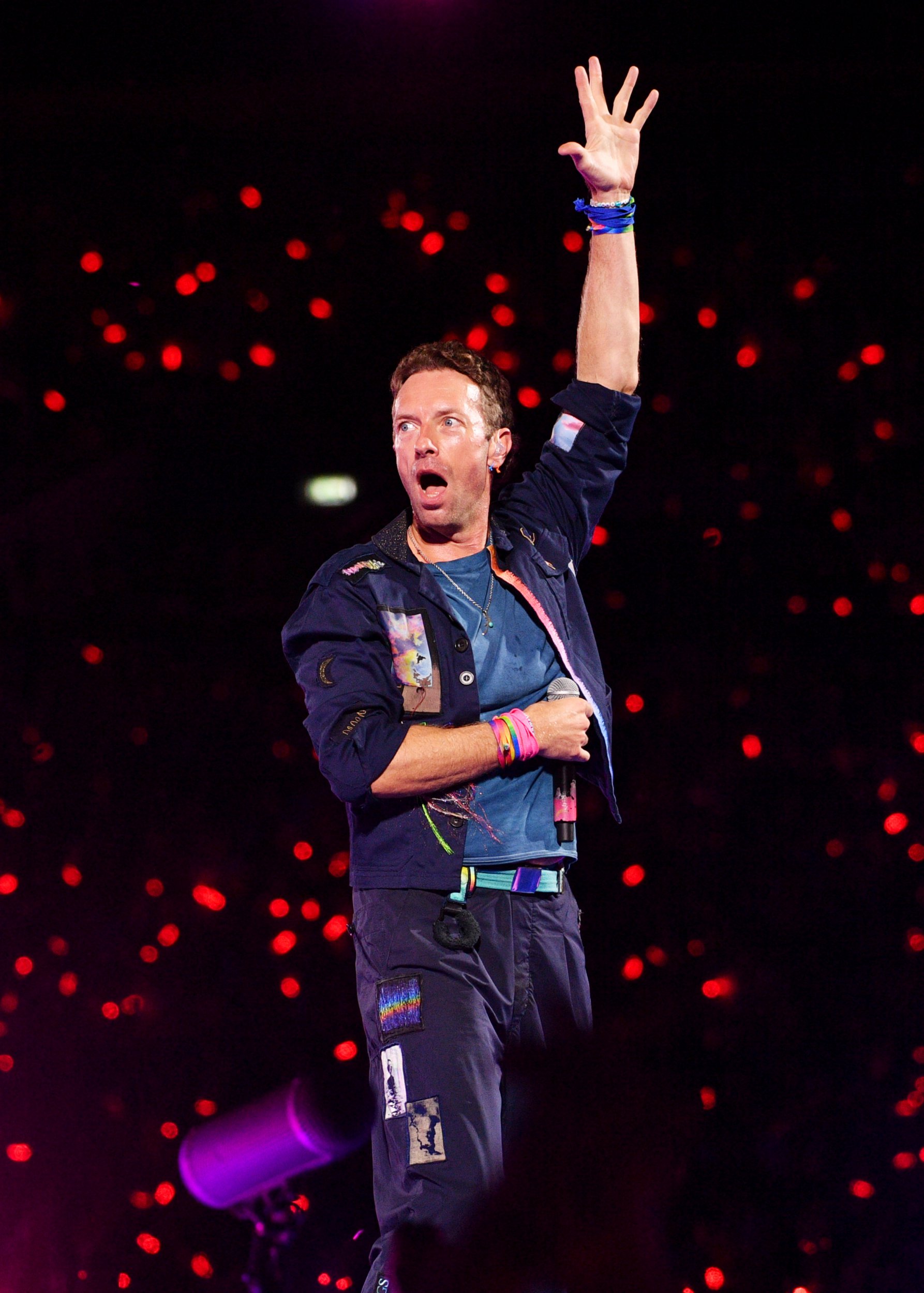 Coldplay fans slam Chris Martin's Charlie Kirk tribute