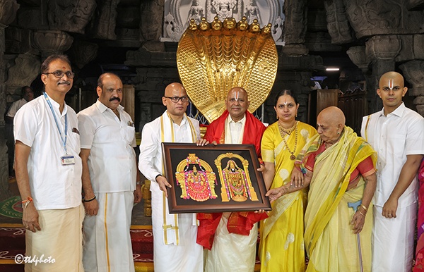 TTD Board members | టీటీడీ బోర్డు సభ్యులుగా ఇద్దరు ప్రమాణం