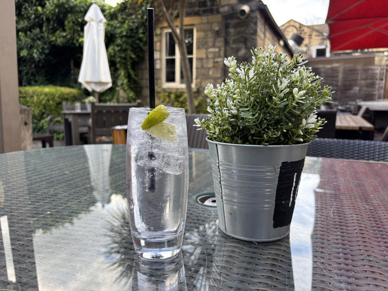 Roundhay Fox review: This north Leeds pub is the ideal spot for a pint ...