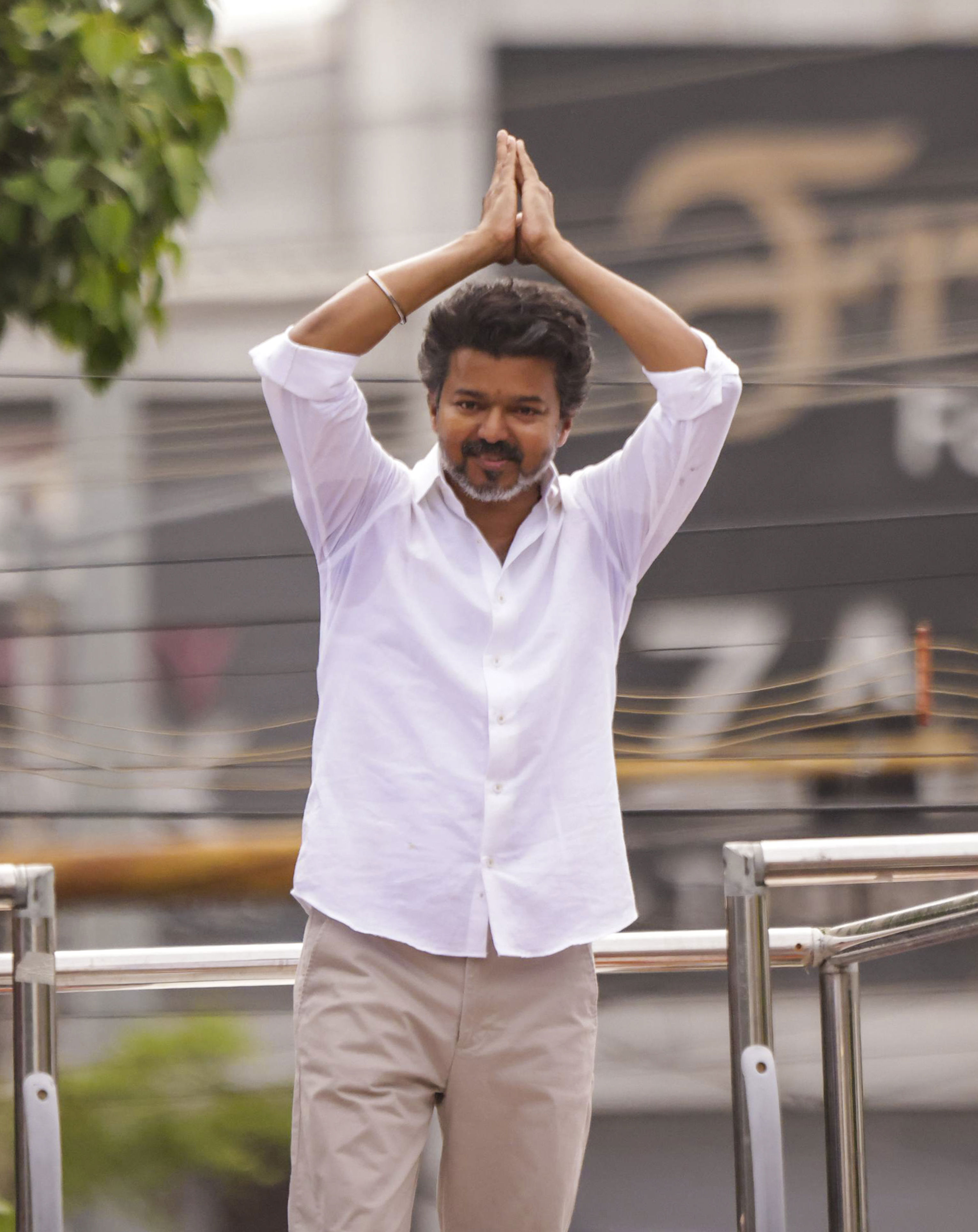 Actor Vijay faces audio glitch, targets BJP, DMK govts, says he entered ...