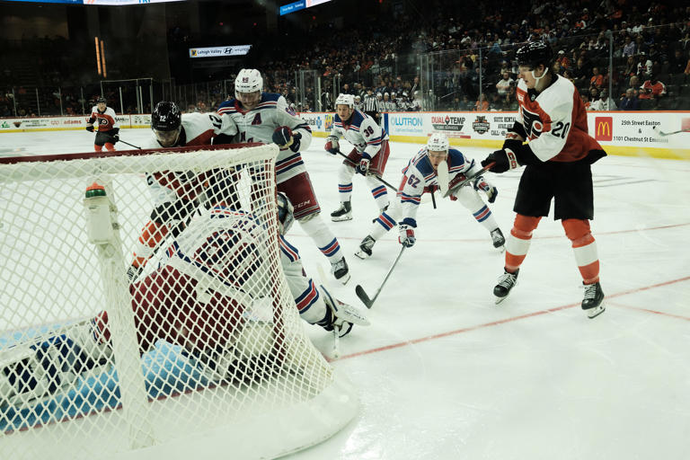 Flyers prospects show their fight can be as big as their skills vs. Rangers