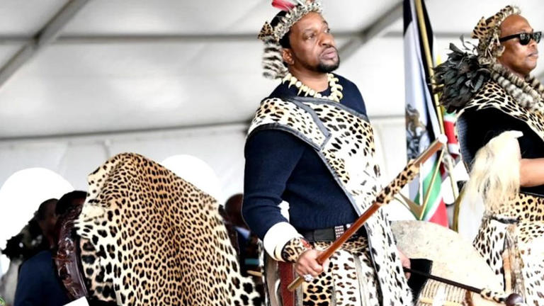 King Misuzulu kaZwelithini criticises Professor Musa Xulu at Reed Dance