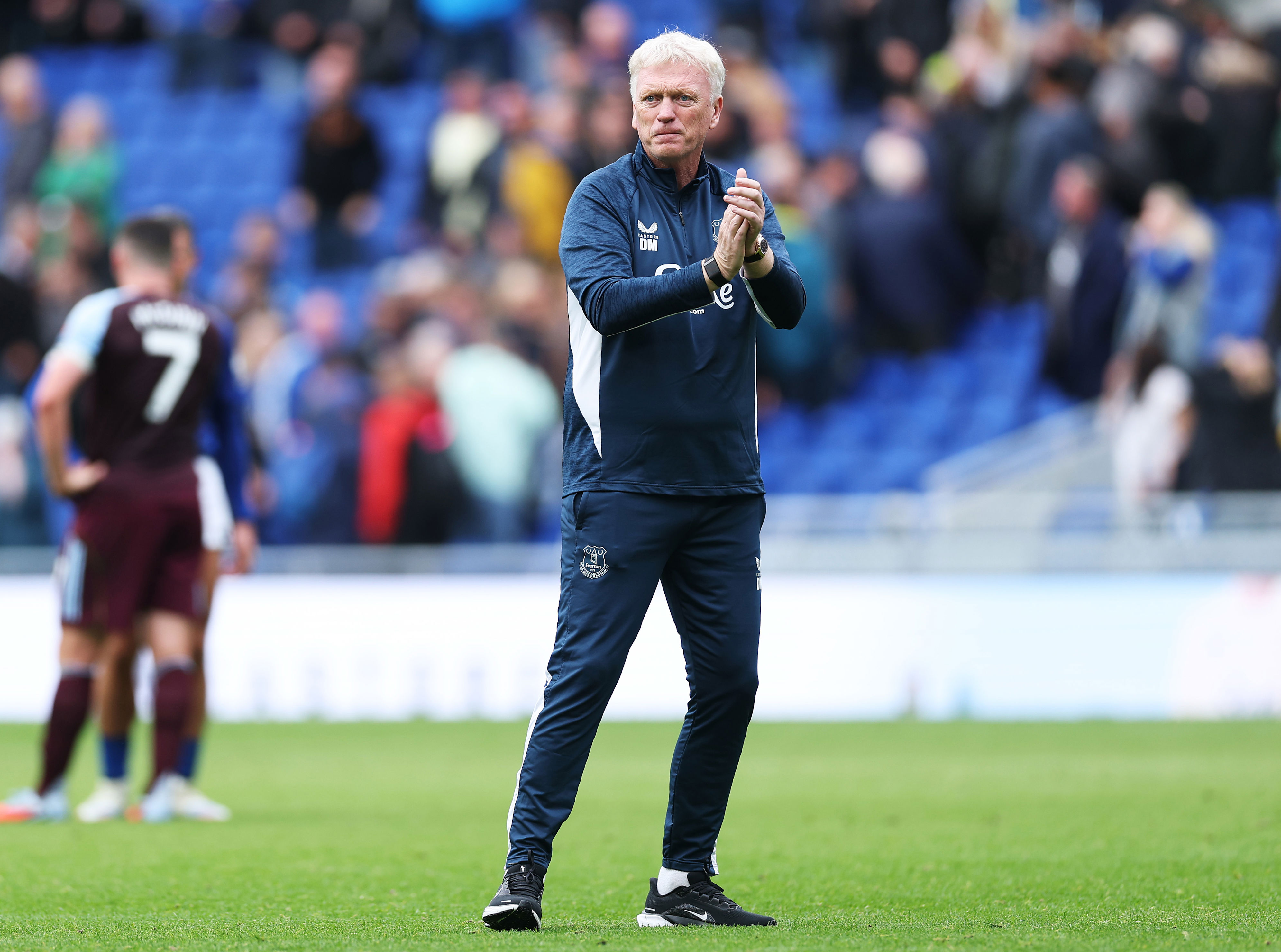 David Moyes gives five-word Everton injury update as two players could ...