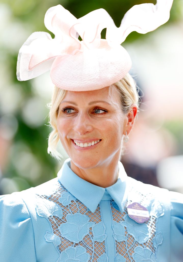 Zara Tindall is the image of mum Princess Anne - wearing the barn ...