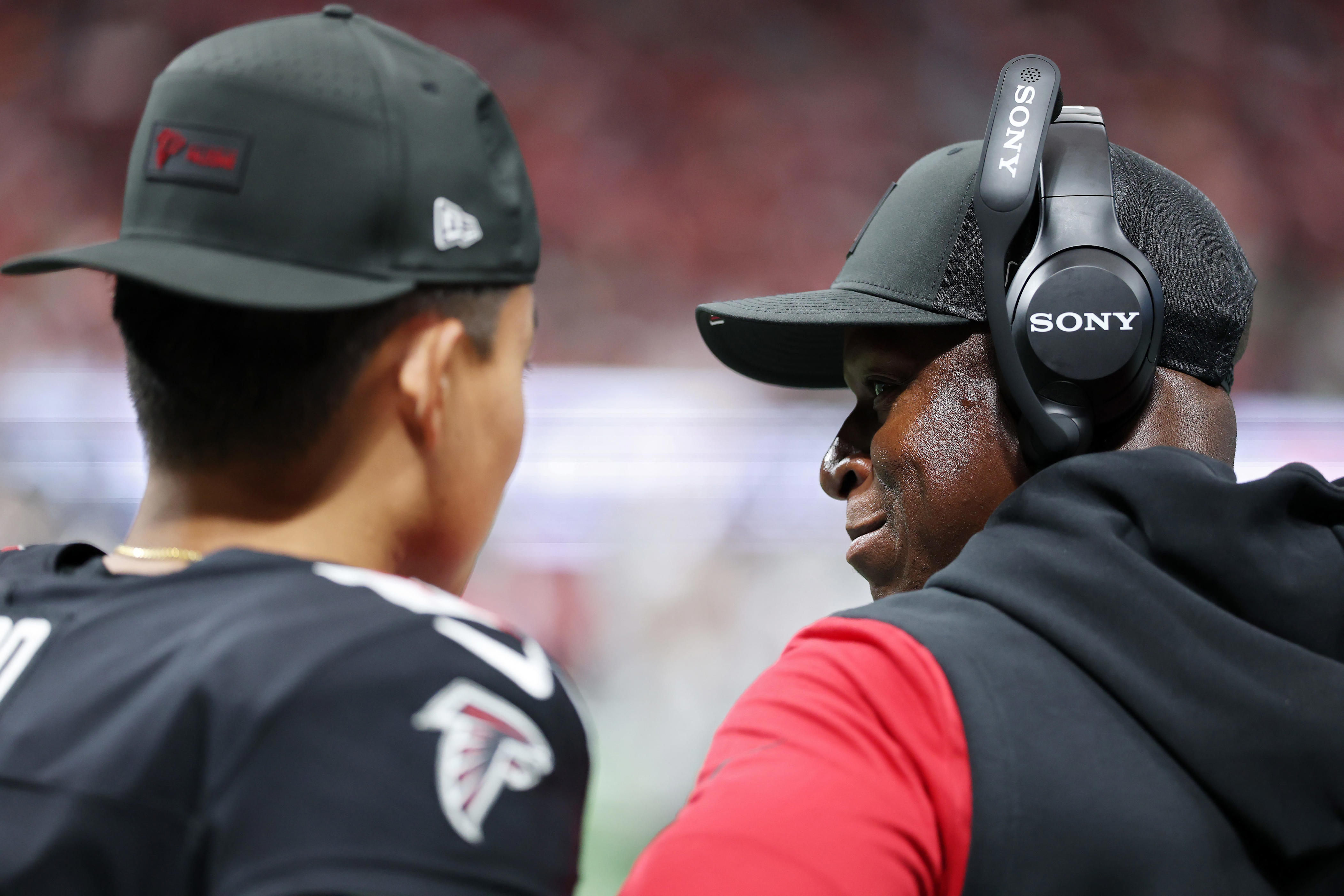 Falcons rule out Younghoe Koo, elevate kicker from practice squad