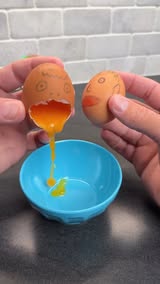 Egg cracking hack