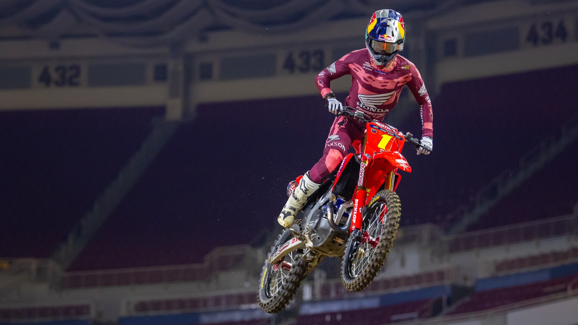 2025 St. Louis SuperMotocross 450 Qualification: Jett Lawrence sweeps ...