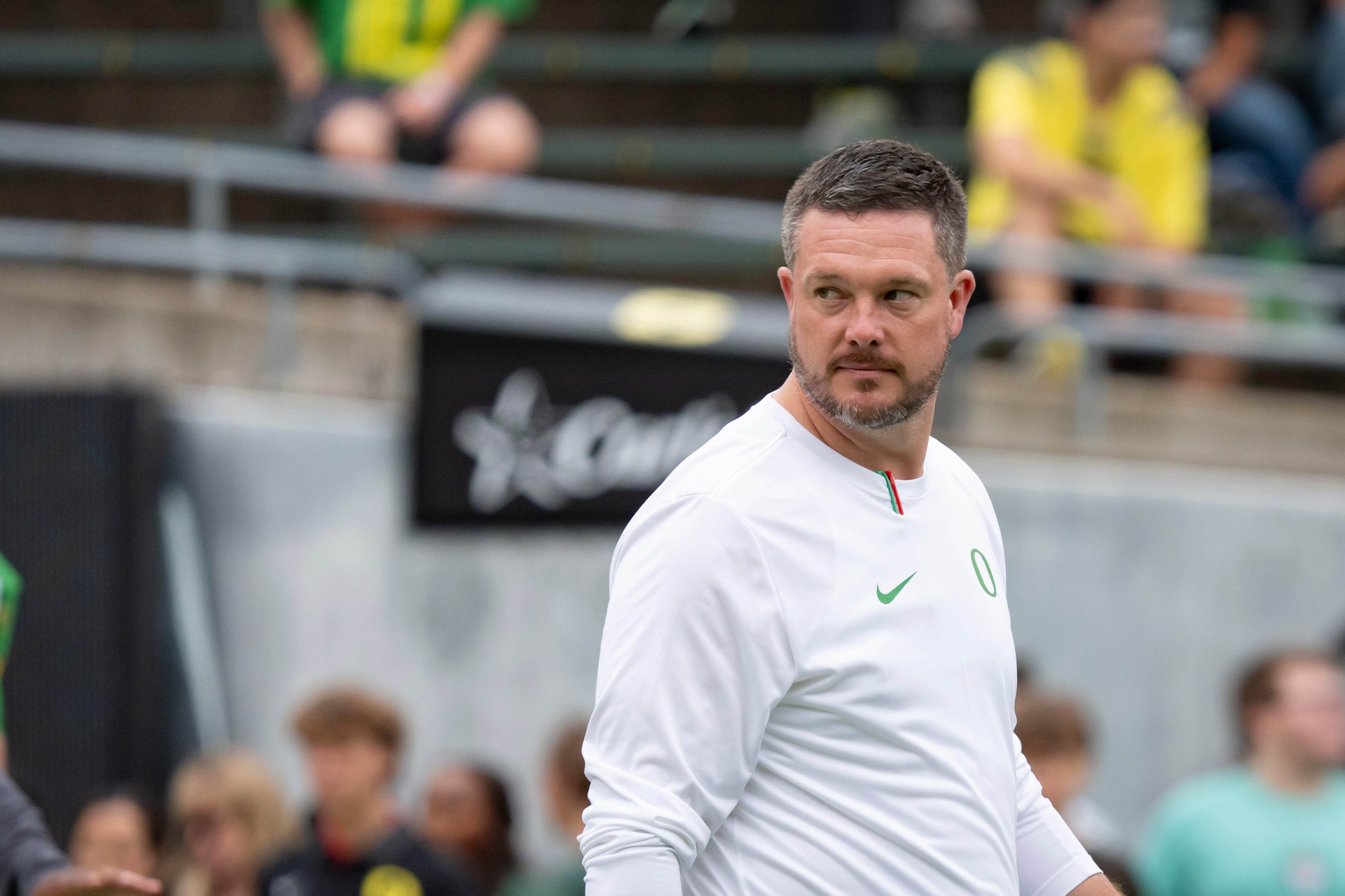 Oregon football coach Dan Lanning on Charlie Kirk death: 'Life matters'