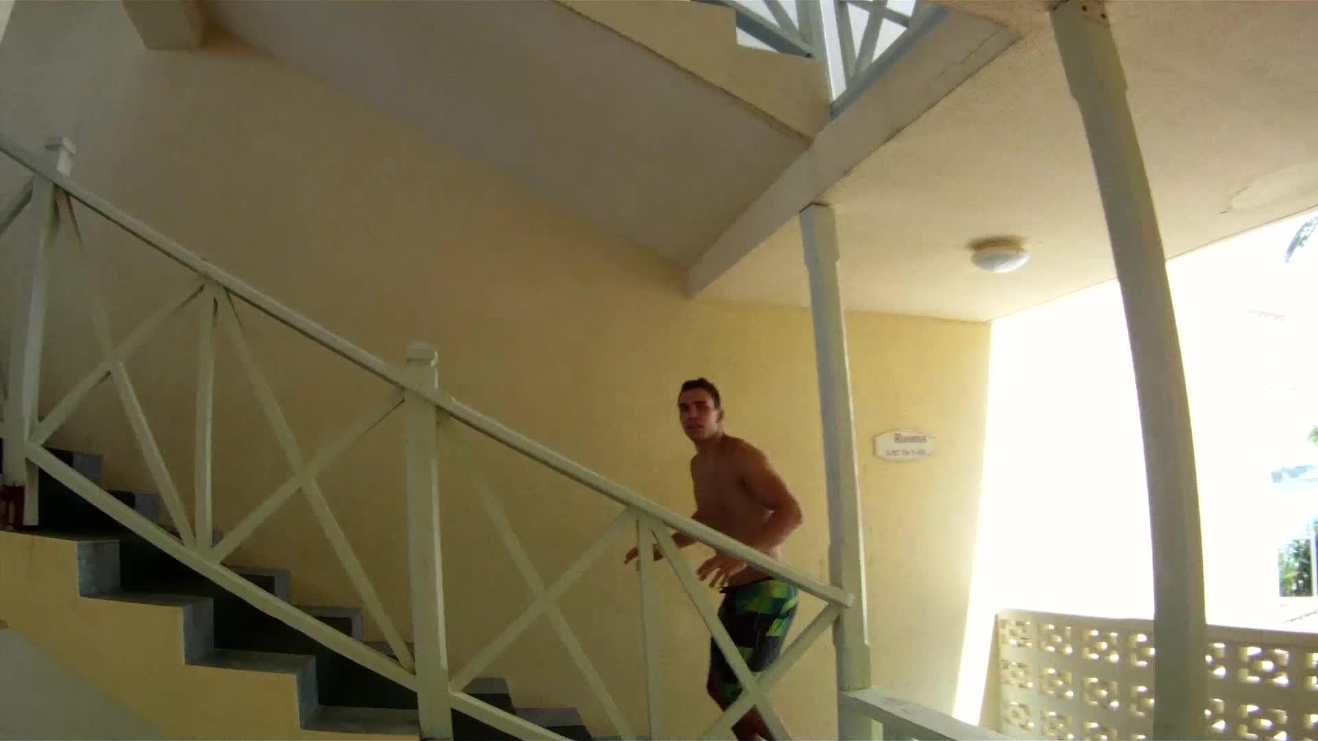 Guy Jumps from Hotel Roof to Ocean