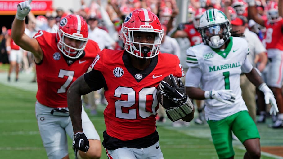BREAKING: Georgia Bulldogs Running Back Suffers Injury Against ...