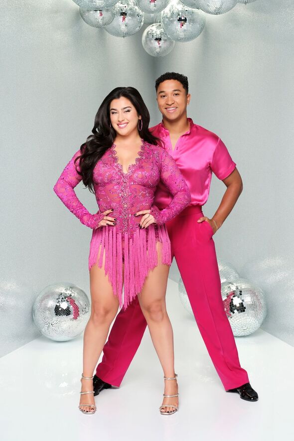 DWTS' Hilaria Baldwin addresses ‘Spanish' controversy with first DWTS ...