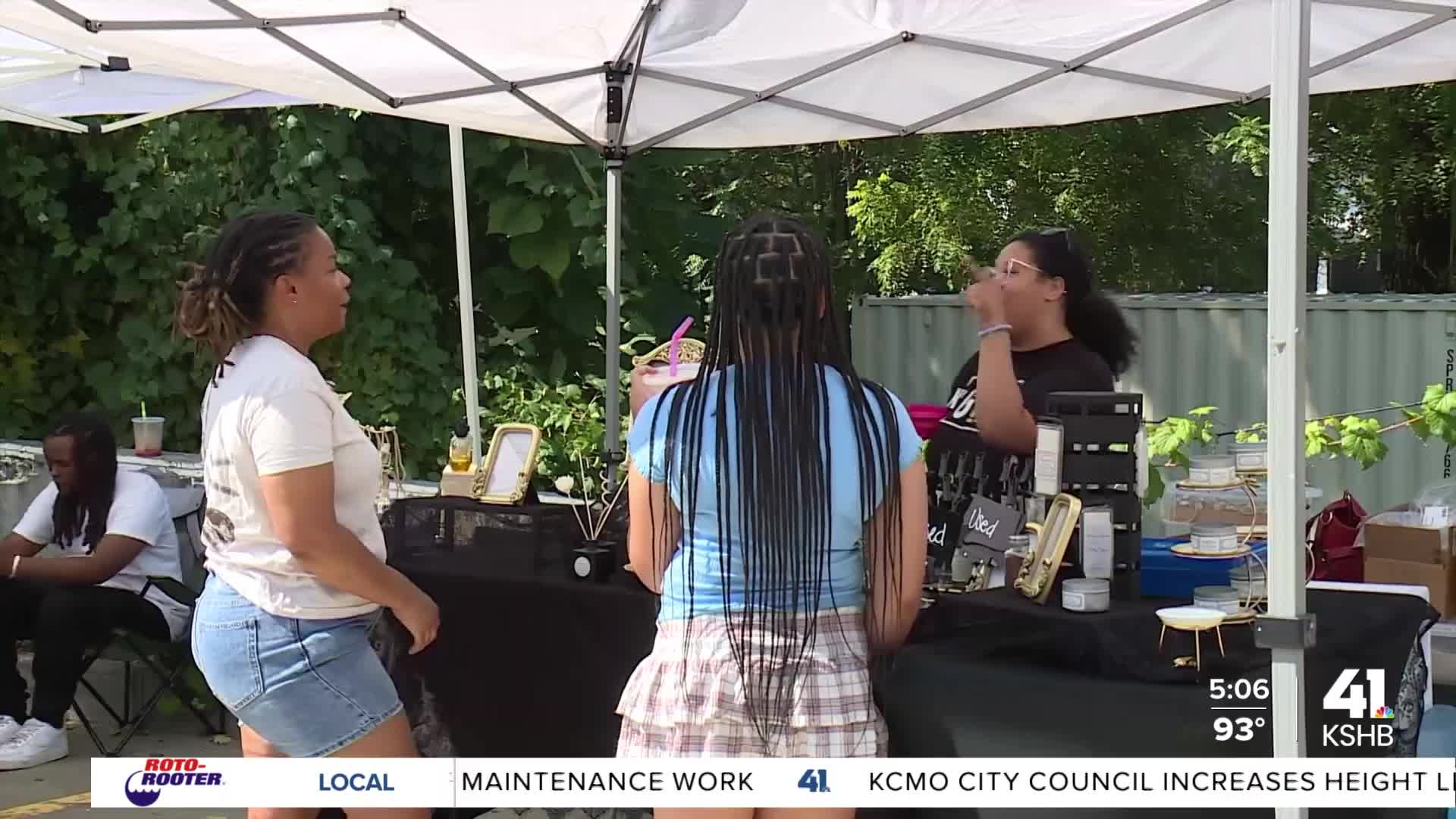 The Ivanhoe Farmers Market distributed nearly 400 watermelons and other ...