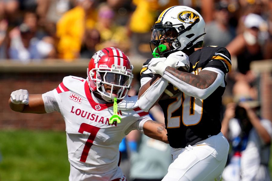 Louisiana falls to no. 25 Missouri , 52-10