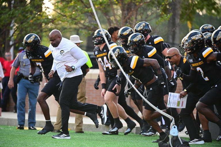 How new coach Charles Huff has turned around Southern Miss football ...
