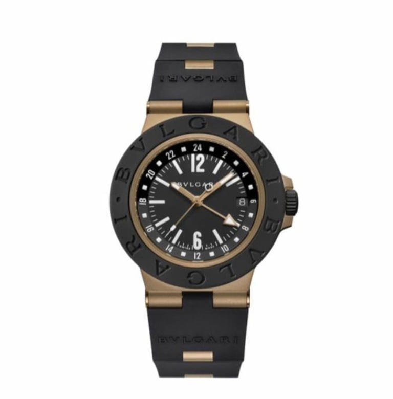 Bulgari unveils stunning new bronze and green Octo Roma watch