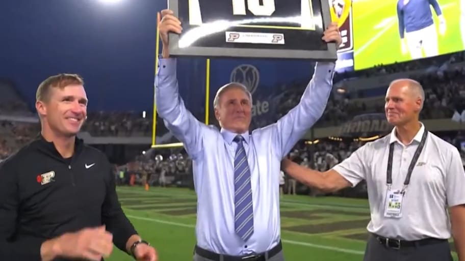 Purdue Honors Former Quarterback Gary Danielson During USC Game