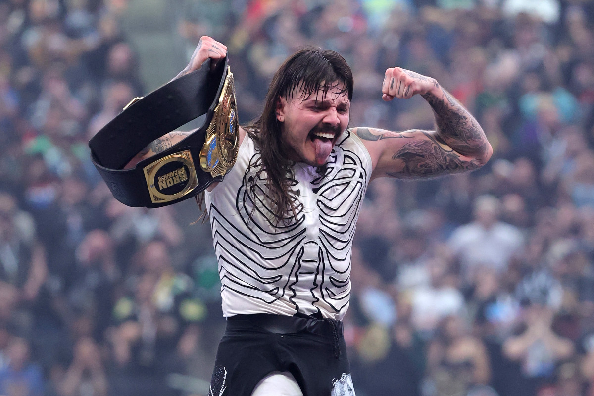 Dominik Mysterio Wins AAA Mega Championship, The Judgment Day and El ...