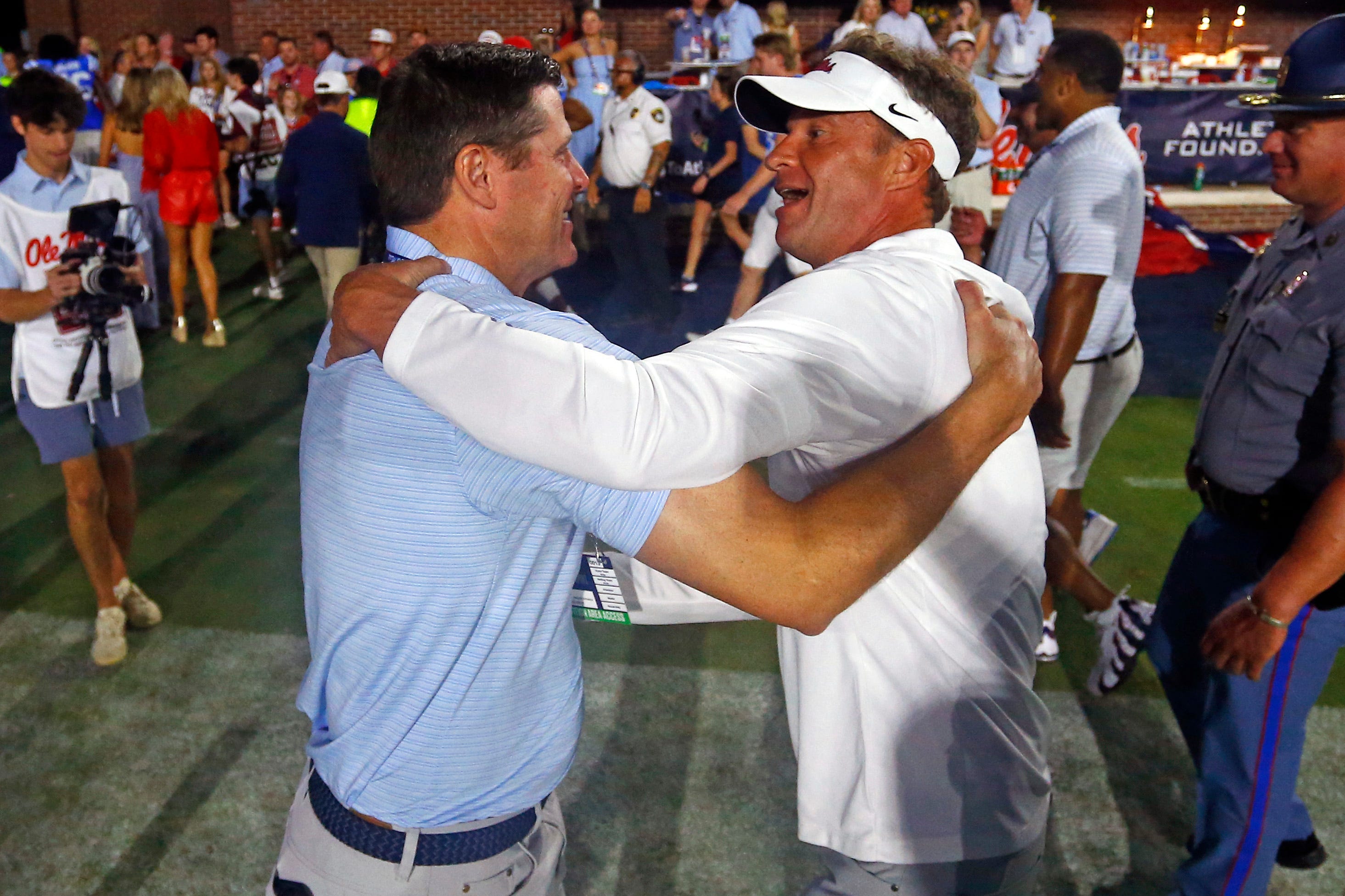 Who is Keith Carter? Ole Miss AD works to keep Lane Kiffin from LSU ...