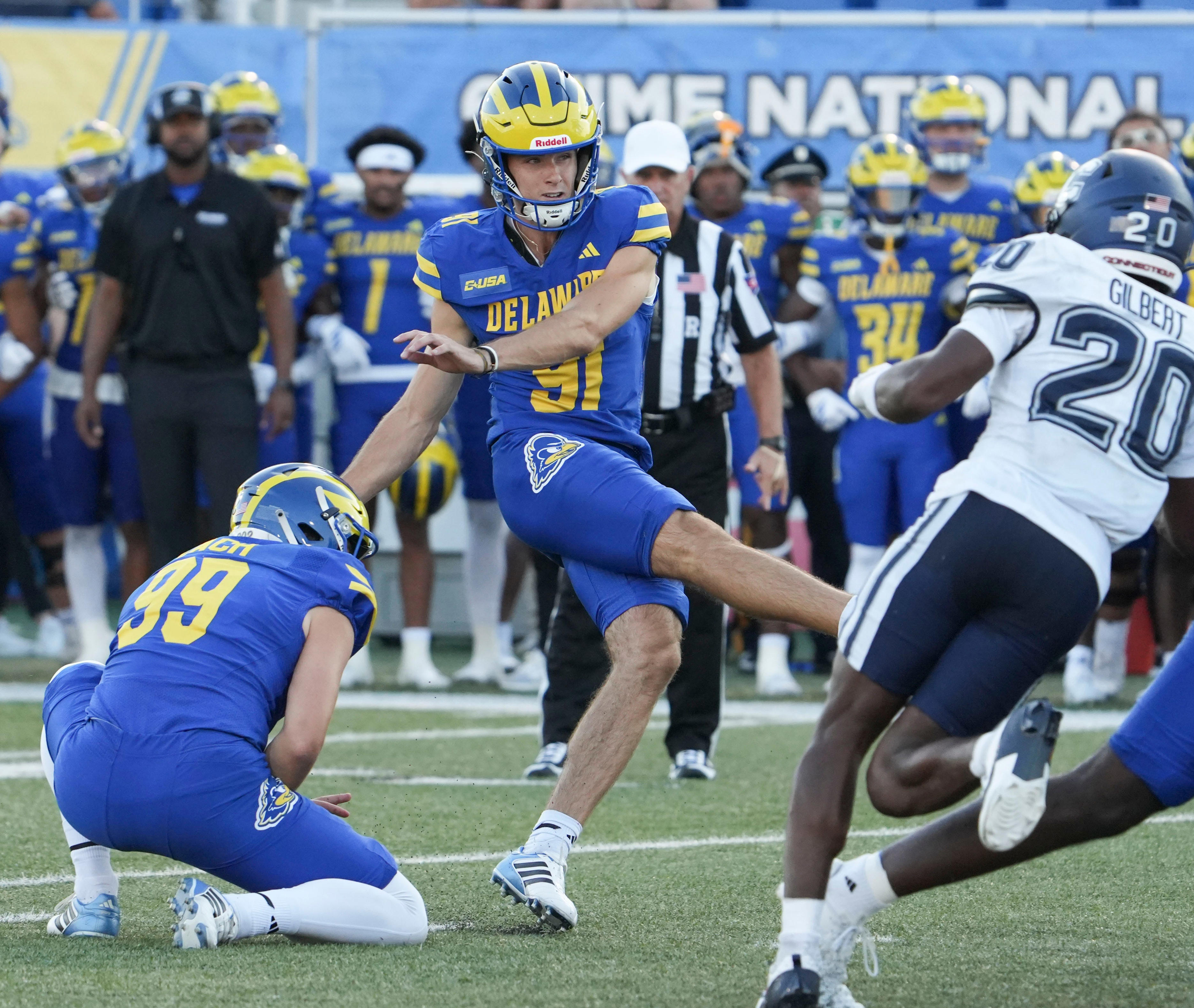 Blue Hens stun Connecticut 44-41 in overtime on Minicucci TD run