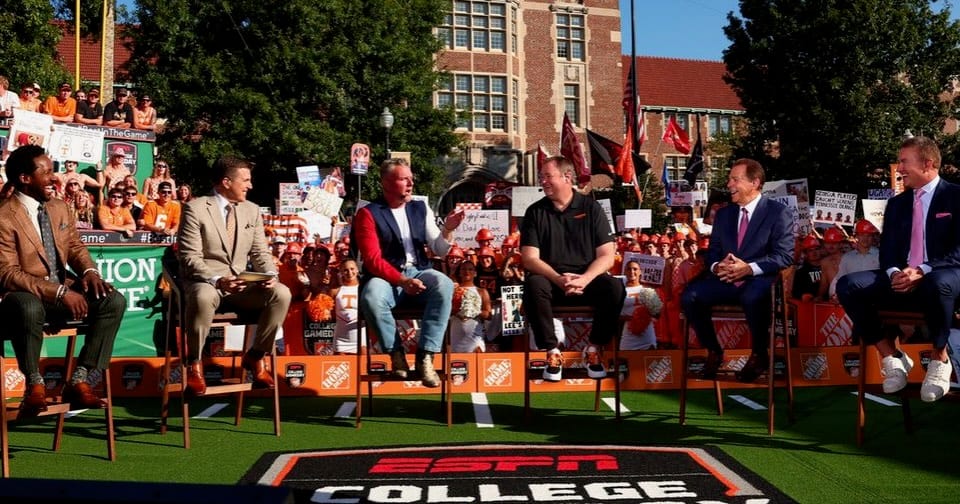 ESPN College GameDay crew makes picks for No. 15 Tennessee vs. No. 6 ...