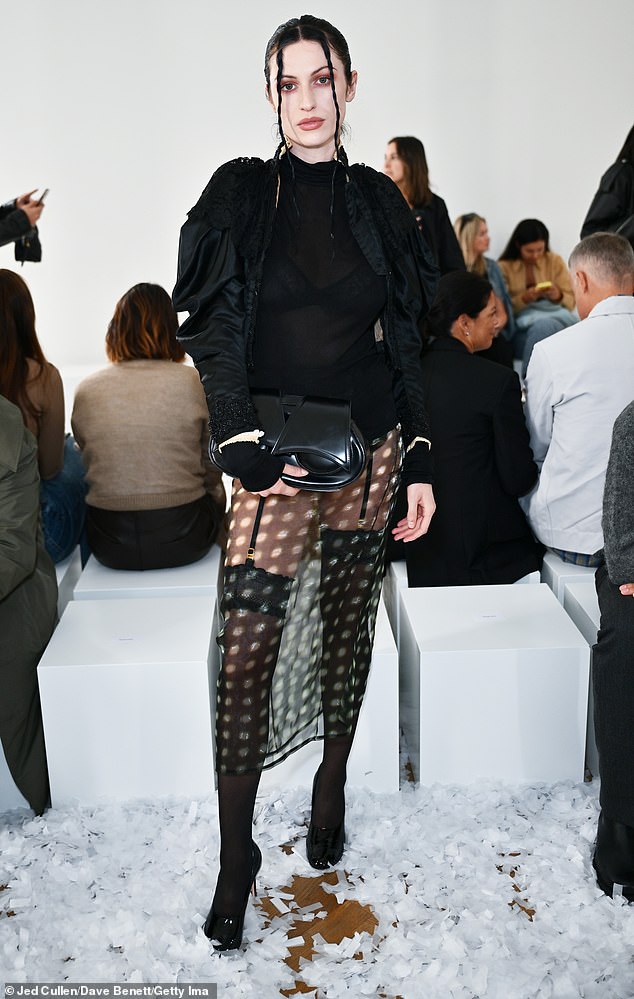 River tragedy that claimed boyfriend's life changed Tali Lennox's art ...