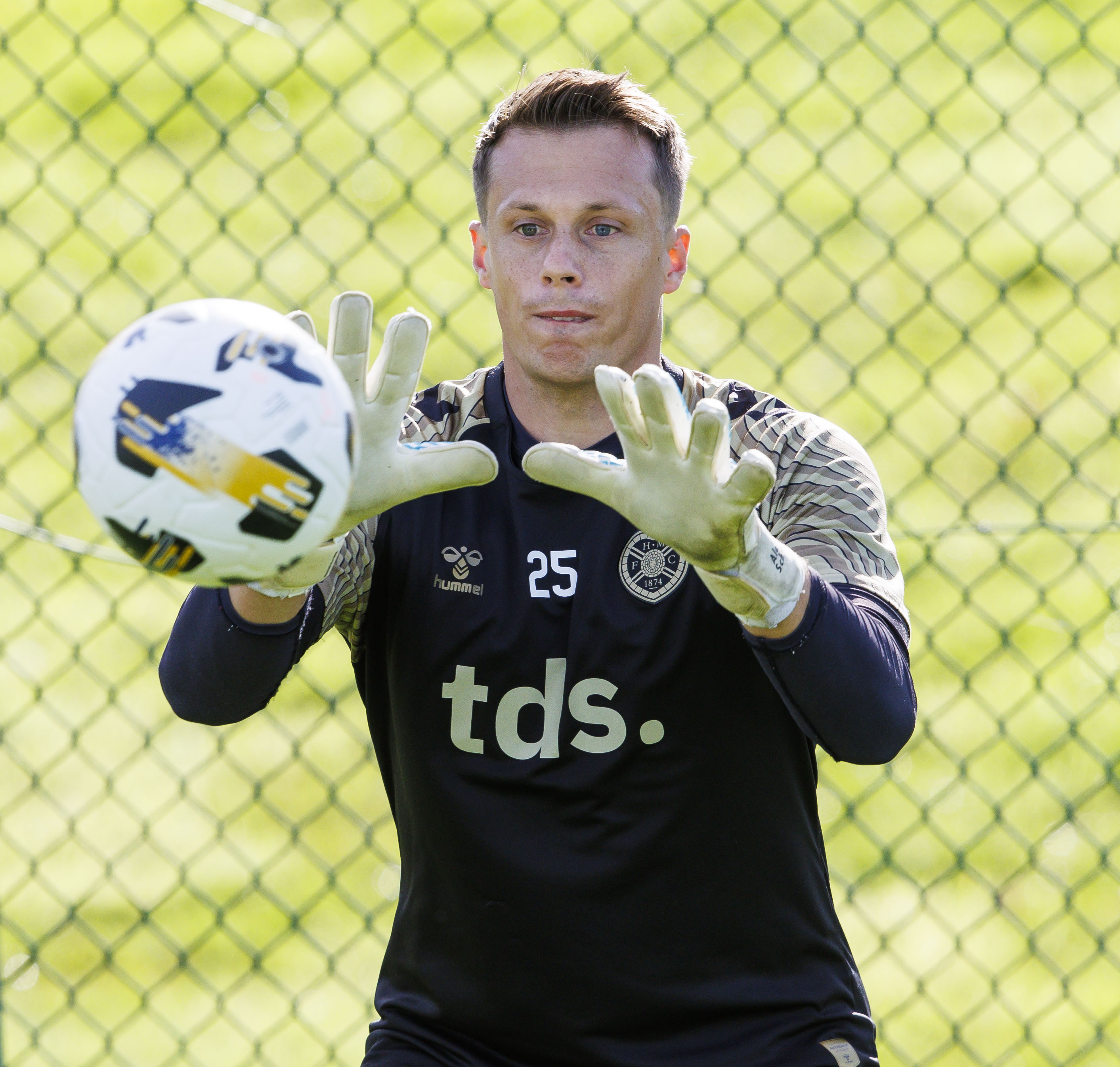 Rangers 0-2 Hearts: Player ratings, hoodoo ends, hero Shankland, Ibrox ...