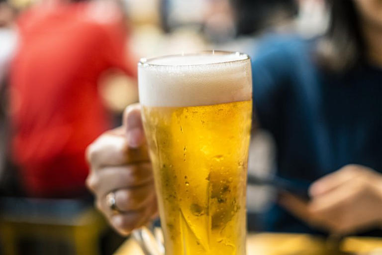 Why isn’t beer served over ice?