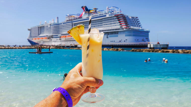 Carnival Cruise Line's New Beverage Package Is A Refreshing Win For ...