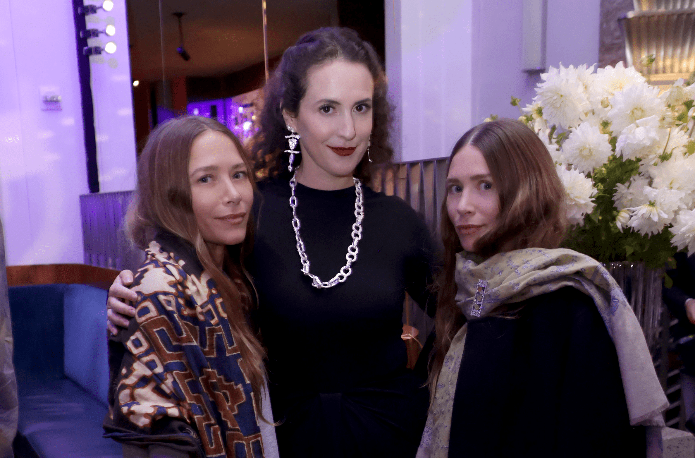 Mary-Kate & Ashley Olsen Through The Years: Then & Now Photos of the ...