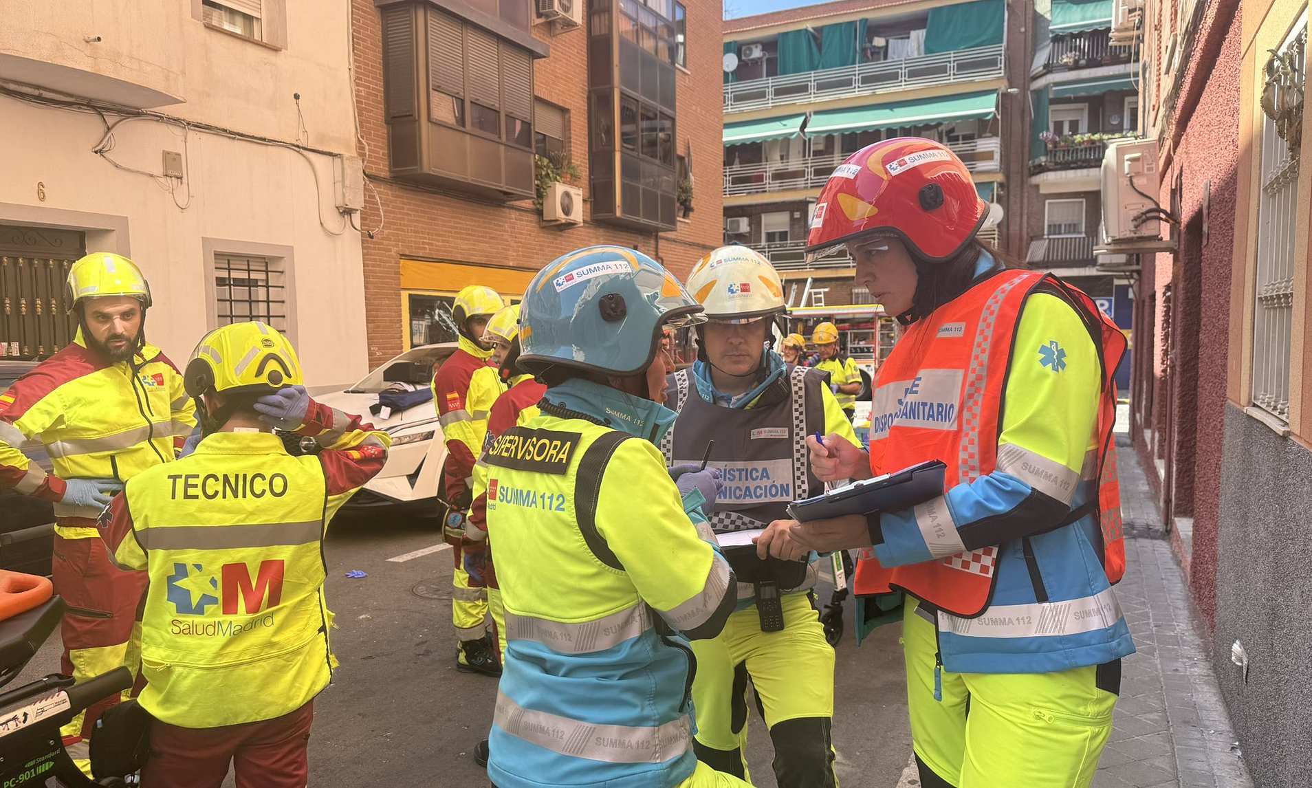 Dozens injured after huge gas explosion in Madrid bar