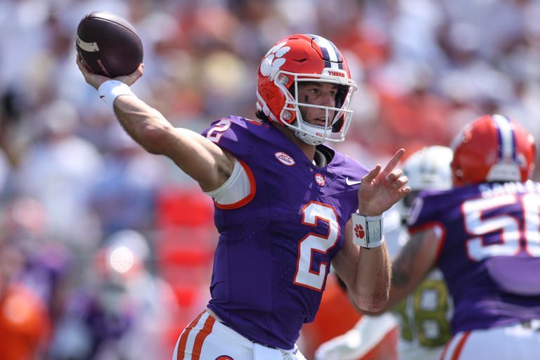Cade Klubnik injury update: Latest news on Clemson QB's status vs SMU