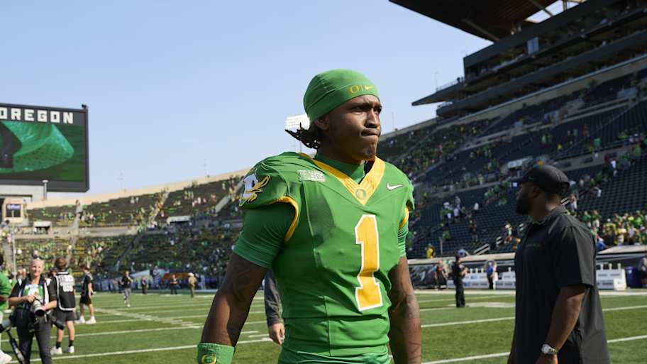 Three Plays That Prove Oregon Receiver Dakorien Moore's Status As Best ...