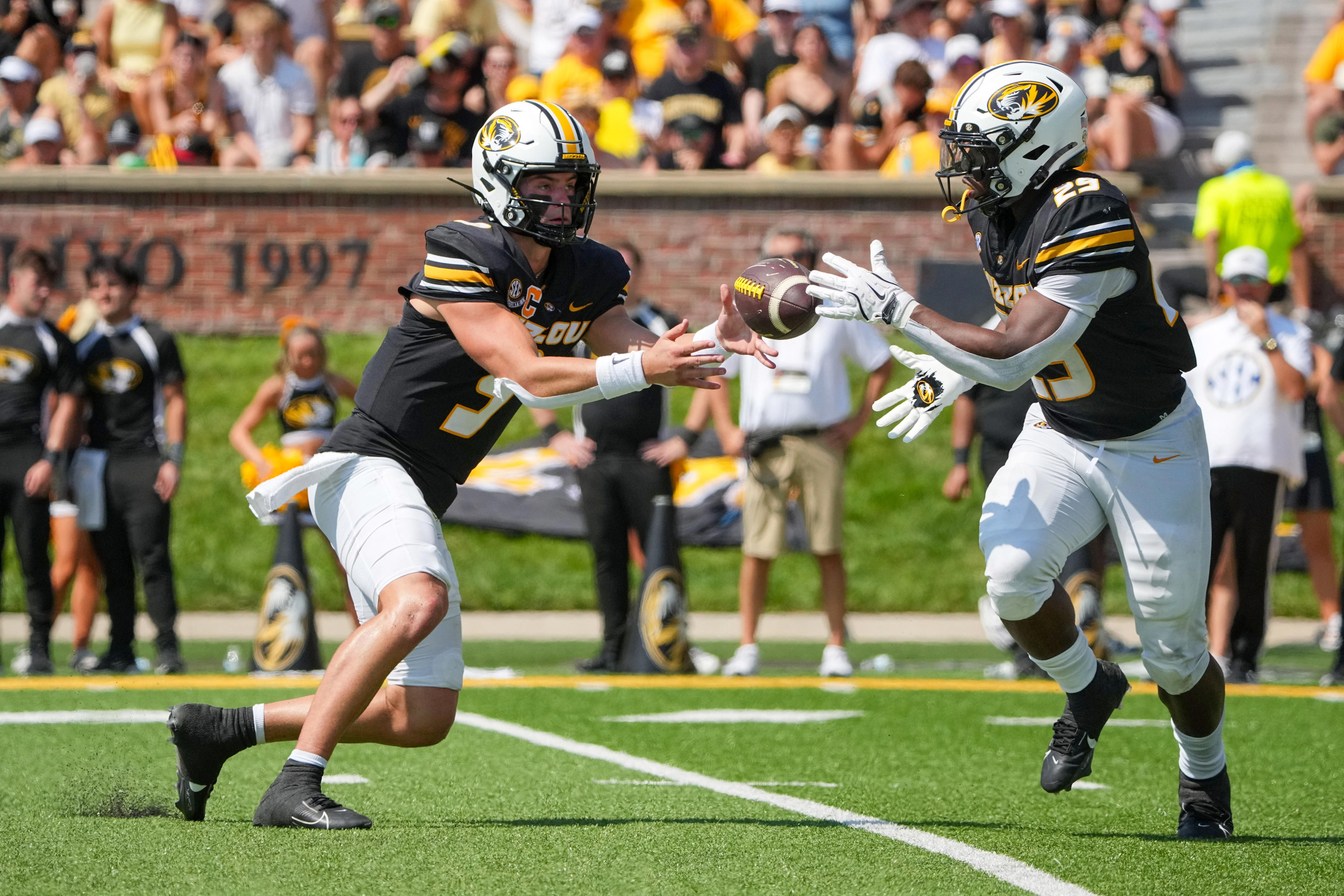 Missouri football report card: A's across the board for Mizzou in UL ...