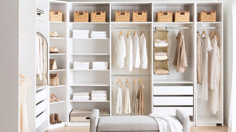 Replace Bulky Closet Doors With These 10 Budget-Friendly Solutions
