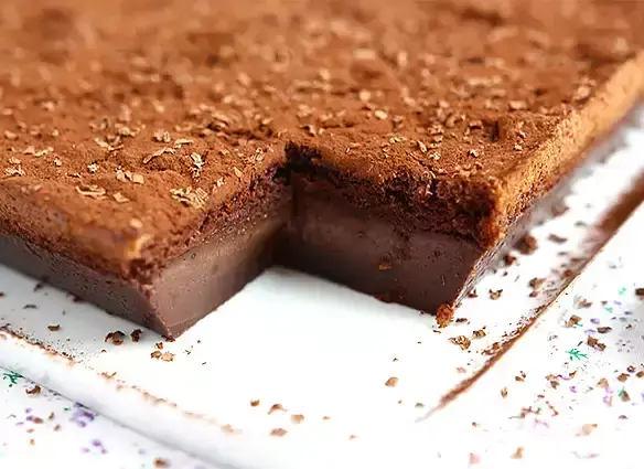 Chocolate magic cake