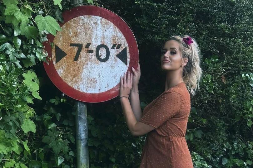 Lofty 6ft 3in model gets 'mistaken for a man' but married blokes still ...