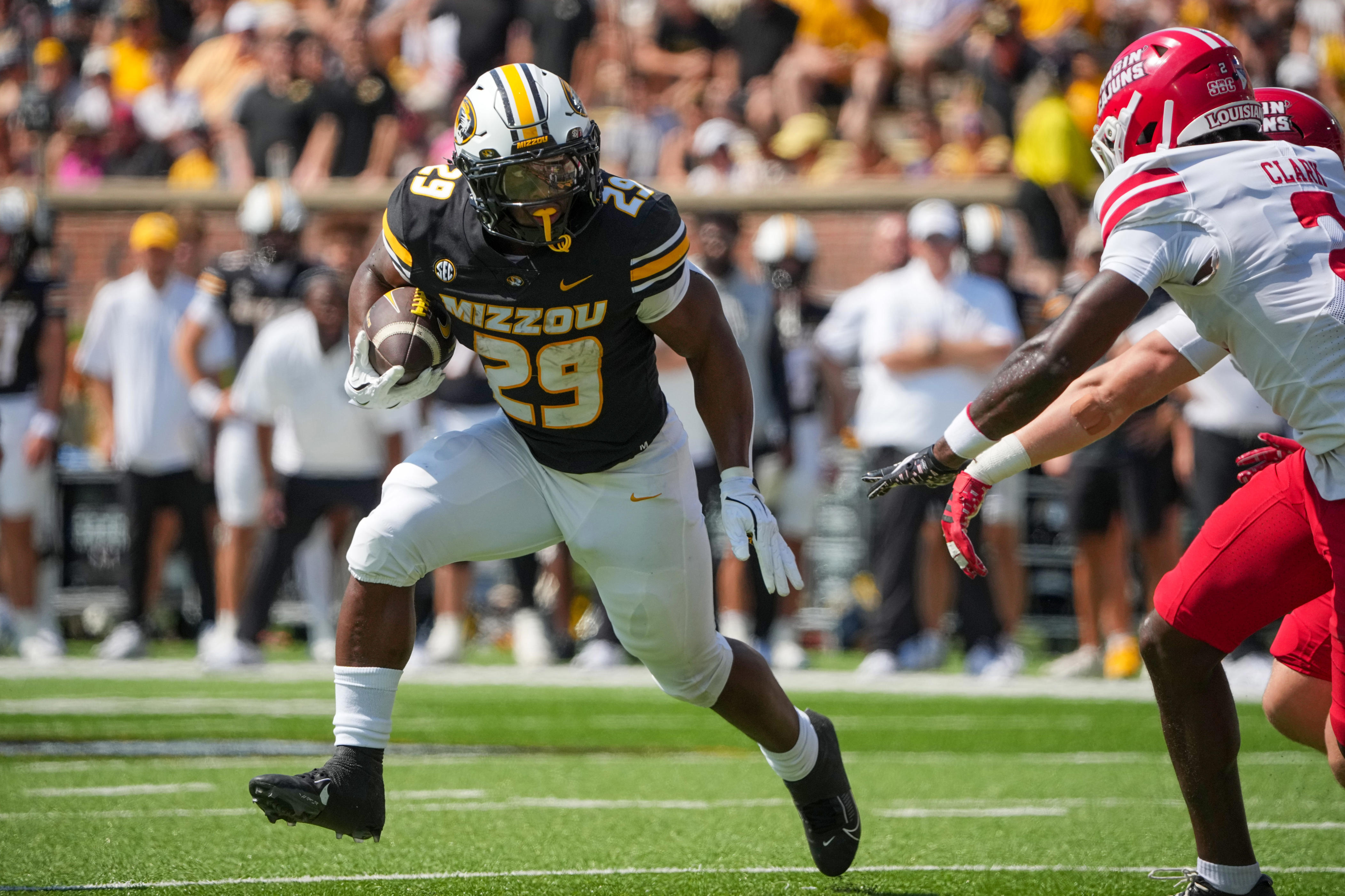 Missouri football vs Louisiana final score: Ahmad Hardy leads Mizzou to ...
