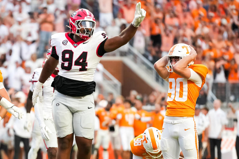 How Tennessee football blew three fourth-quarter chances to seal win vs ...