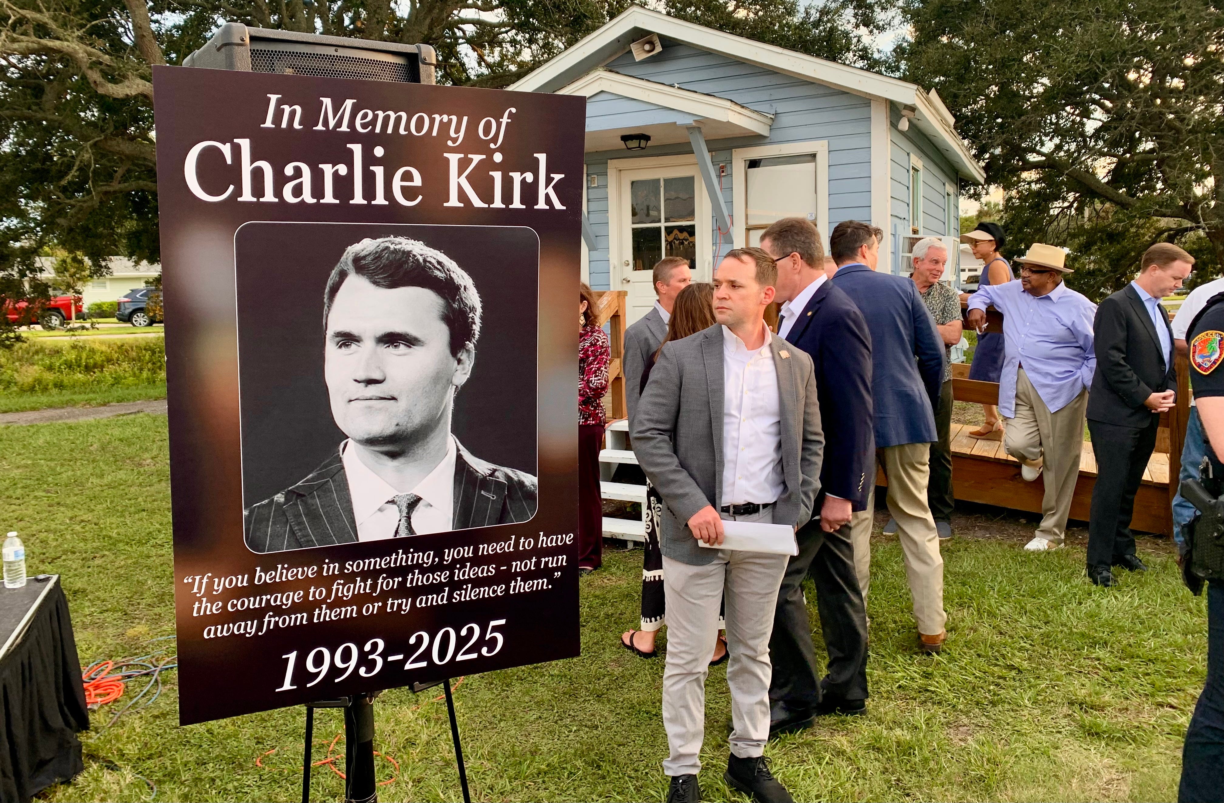 'Hearts and minds': Vigils for Charlie Kirk in Neptune Beach, St ...