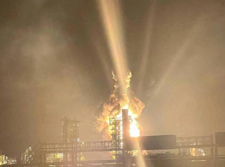 Ukrainian drones strike major Russian oil refinery in Leningrad Oblast ...