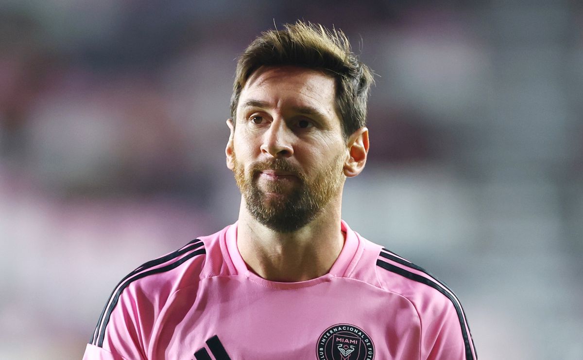 Video: Lionel Messi misses penalty for Inter Miami right before ...