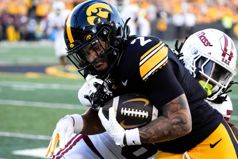 Iowa football vs. UMass takeaways: Hawkeyes make history in win