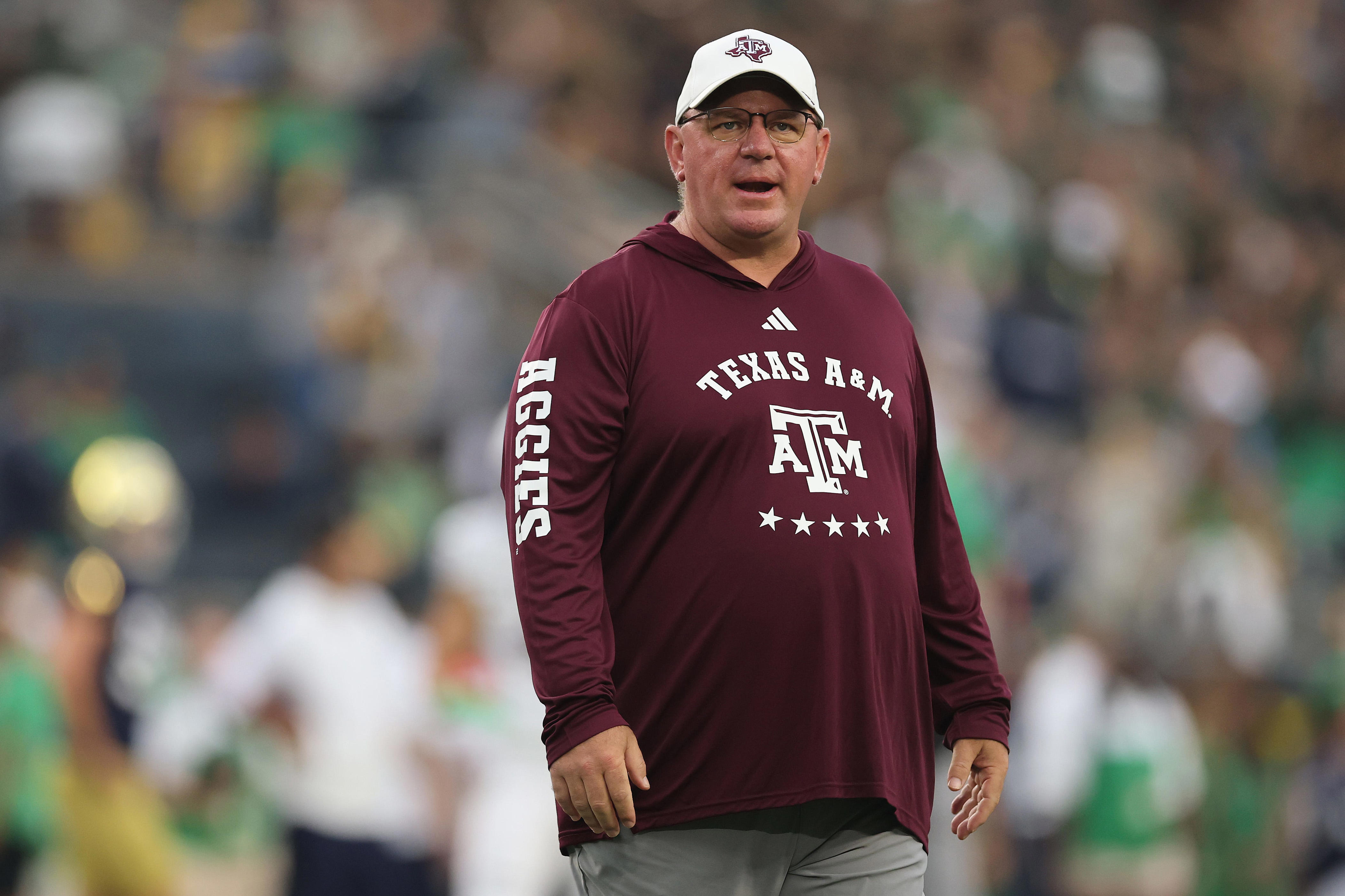 Texas A&M's Mike Elko threw a chair while yelling at his defense