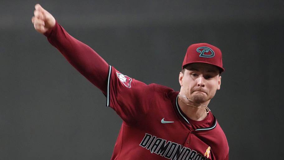 Diamondbacks Fend Off Twins in Tough Extra-Inning Win