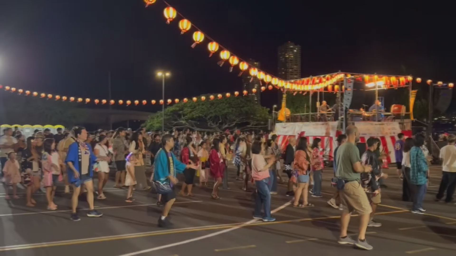 Thousands gather for Megabon, one of Oahu’s largest bon dance festivals