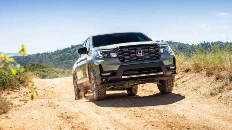 While everyone brings back V8s, Honda's V6 pickup truck is suffering
