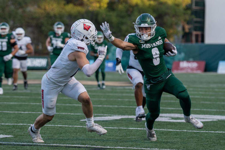 Cal Poly runs up a 56-7 win before packed house at its home opener
